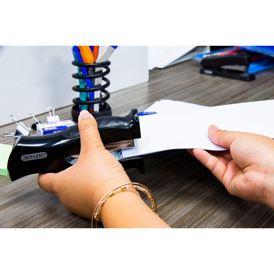 BAZIC Stand-Up Standard (26/6) Full Strip Stapler – TheOutfit.me